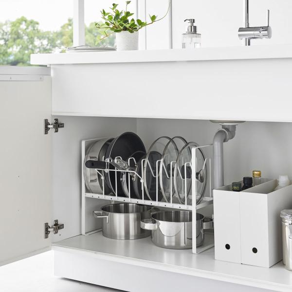 ・ブランド：YAMAZAKI（山崎実業）/日本・ジャンル：シンク下収納ラック・主な素材：スチール 粉体塗装・サイズ：約W520xD205xH380mm・内寸サイズ：約W490xD170mm/1段目約H105mm、2段目約H155mm、3段目...