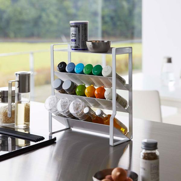 ・ブランド：YAMAZAKI（山崎実業）/日本・ジャンル：スパイスラック・主な素材：スチール 粉体塗装・生産国：中国・サイズ：約W240xD95xH267mm・内寸サイズ：約W215xD75xH12mm（天板）/約W215xD78xH62m...