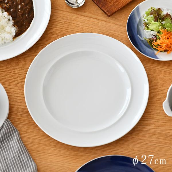商品名：KOPPEL ディナープレートブランド：Georg Jensen（ジョージジェンセン）デザイナー：ヘニング コッペルサイズ：約 直径 27 cm × 高さ 3 cm素　材：ホワイトポーセリン制　作：2023年※食洗機OK※ご覧頂く環...