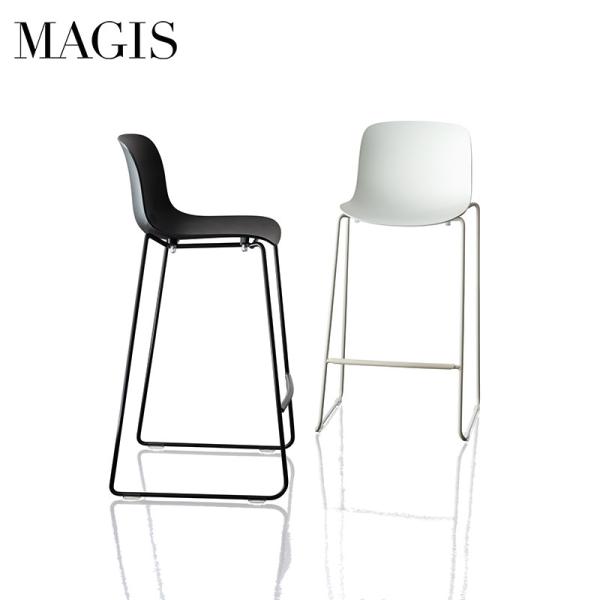 商品名：TROY スツール スレッジブランド：MAGIS（マジス）デザイナー：Marcel Wonders（マルセル・ワンダース）サイズ：約 幅 49 cm × 奥行 45.5 cm × 高さ 93 cm / 座面高さ 69 cm素　材：ポ...