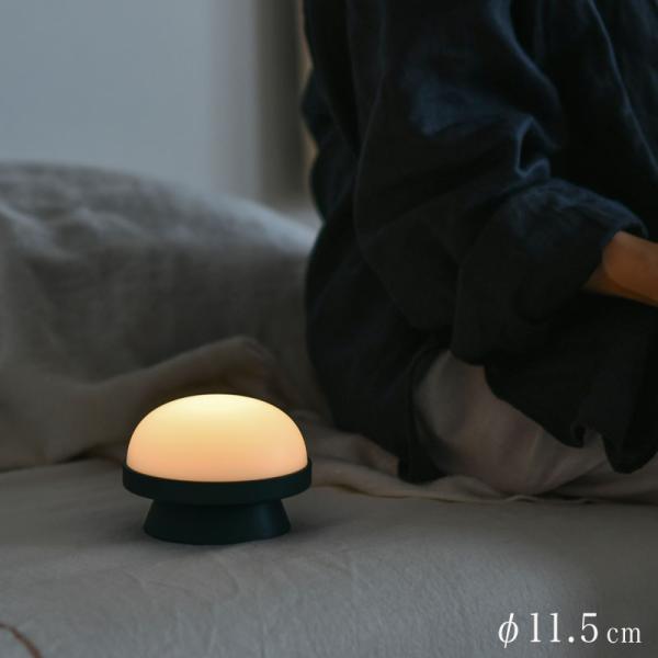 商品名：Soft Spot Solar Dots フォレストグリーン 11.5cmブランド：ROSENDAHL（ローゼンダール）デザイナー：マリア・バーントセン（Maria Berntsen）サイズ：約 高さ 8.5 cm × 直径 11....