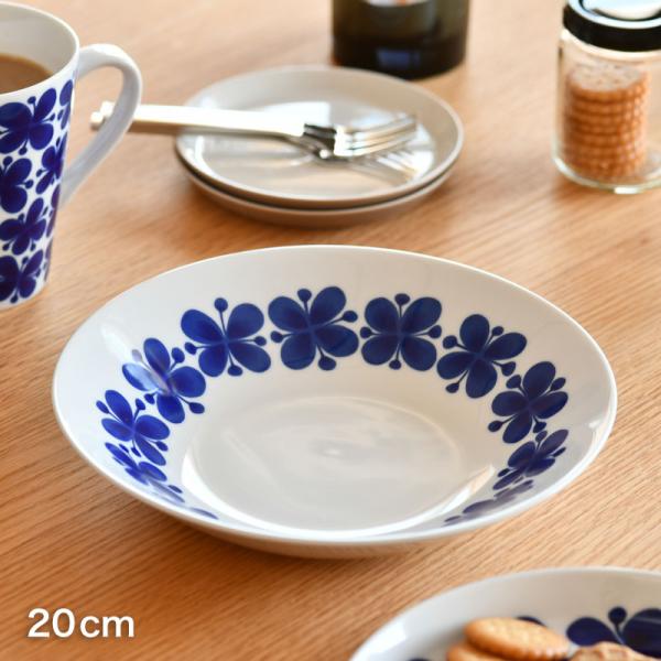 商品名：Mon Amie ディーププレート 20cmブランド：Rorstrand（ロールストランド）サイズ：約 直径 21 cm × 高さ 5 cm素　材：磁器※電子レンジ、オーブン、食洗機：可※ご覧頂く環境により色・素材の見え方などが実際...