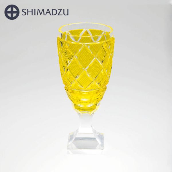 商品名：薩摩切子 脚付杯 大 cut63ブランド：島津興業 薩摩ガラス工芸サイズ：約 高さ 16 cm × 直径 7 cm / 容量 150 ml素　材：クリスタルガラス※ひとつひとつ職人による手作りにより若干サイズが異なる場合がございます...