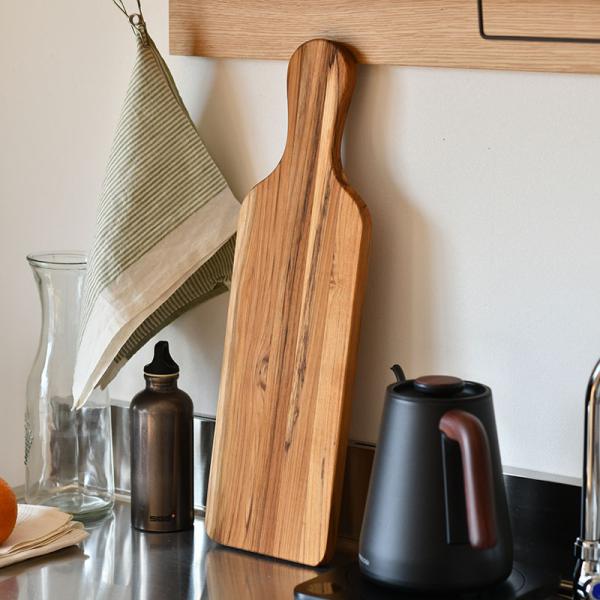 商品名：TEAKHAUS マリン パドル サービングボードブランド：TEAKHAUS（チークハウス）サイズ：約 51 x 16 x 2 cm／重量 1.4 kg素　材：チーク材※天然木のため、重量に多少のばらつきがある場合もございます。また...