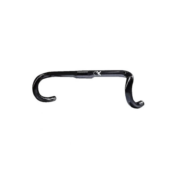 ■ロード用カーボンハンドル■重量：160-175g■バークランプ径：φ31.8■リーチ：66mm■ドロップ：128mm■バークランプ締め付けトルク：MAX4Nm■ブラケット取り付けトルク：MAX4Nm商品のデザイン、仕様、外観、は予告なく変...