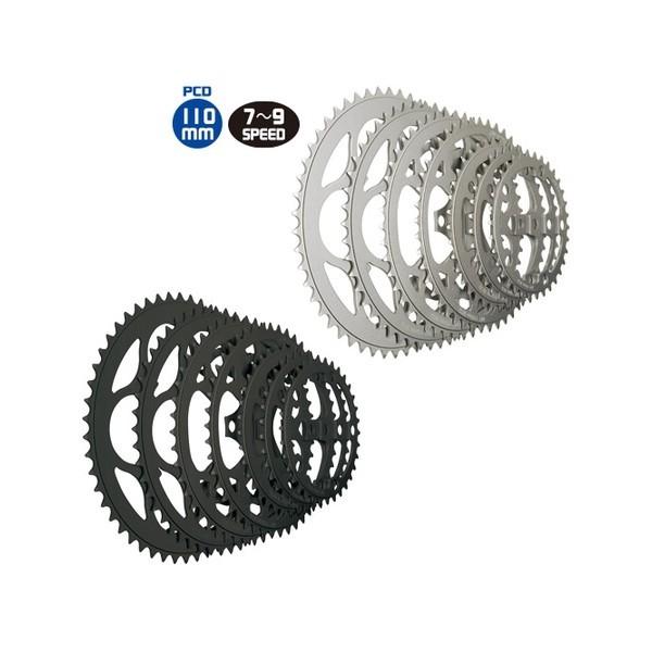 ●商品概要：4アームのMTBから、ロードバイクのノーマルクランク用、コンパクトドライブ用まで幅広く揃えた、7〜9スピード対応チェーンリング。クランクはそのままで、ワイドなギア比の変更に対応できます。アルミ合金●メーカー名：TIOGA/タイオ...