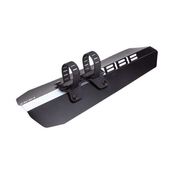 ●商品概要：ファットバイク用大型フェンダー●フロント用。●軽量で耐久性の高いポリプロピレン製のフェンダー。●ダウンチューブに取り付けるタイプのフェンダー。●デュアルエラストマー製のストラップで取り付け可能。●ファットバイク用のデザイン。参考...