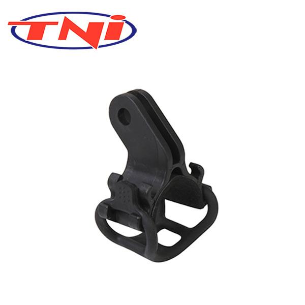 TNI ティーエヌアイ ライト用アタッチメント GoProマウント取付用 自転車 ロードバイク パーツGoProマウントに取り付けて使用するフロントライト用アタッチメントプラスチック+ラバー製重量：6g■商品のデザイン、仕様、外観、は予告な...