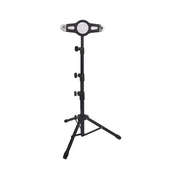 小さな占有面積で7〜12インチクラスのタブレットを設置可能なタブレットスタンドです。スタンド部分は最大140cmまで伸縮できるため、タブレットをサインボードや楽譜として使ったり、ライブ配信やお絵かきなど、様々な用途に対応します。ホルダーは7...