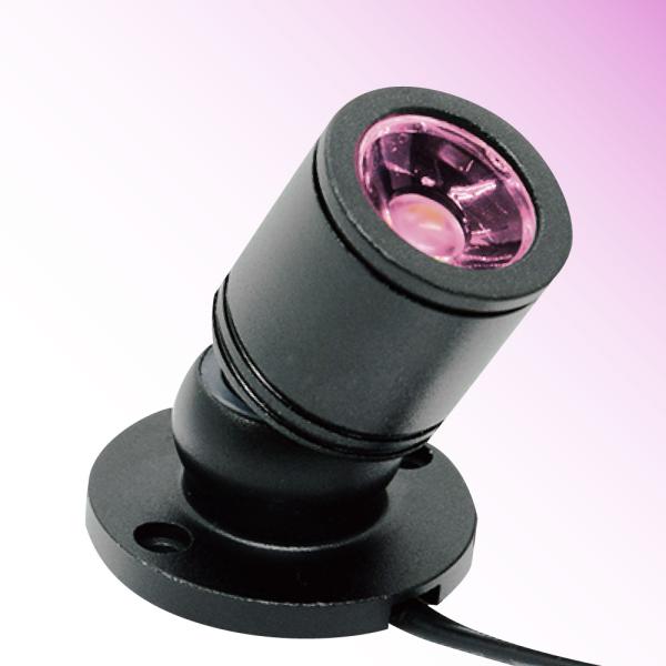 机や棚に飾った推しグッズを魅力的にライトアップする小型のUSBスポットライト。■机や棚の推しグッズをライトアップステージに立つアイドルをライトアップするように、フィギュアやジュエリー、ポスターなどを好みに角度でライトアップ。スポットライトの...