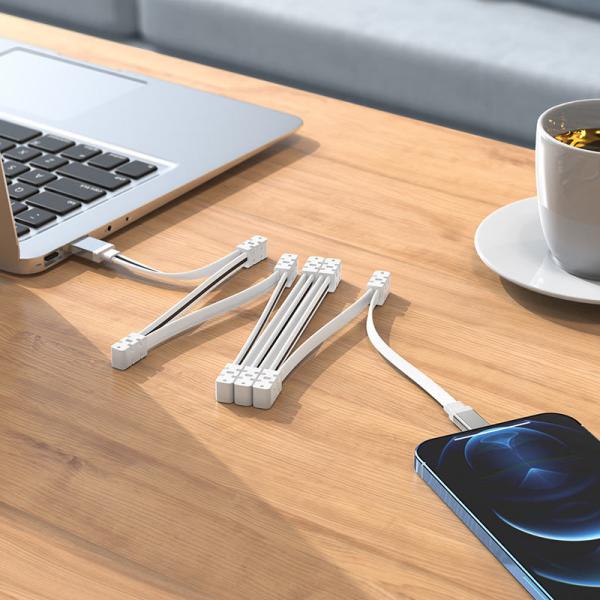[hoco. 日本正規代理店] ジグザグ形状の折り目にマグネットを内蔵。マグネットの吸着力でケーブルがばらけずコンパクトに収納できる画期的なケーブルです。収納時は長さ約14cm。約1mまで長さを自由に調整可能です。ケーブルが最初から折れ曲が...