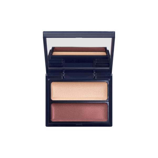 ━━━━━━━━━━━━━━━アウトレット/限定品（販売期間終了）・B品（パッケージ不良）━━━━━━━━━━━━━━━1つのパレットでハイライト・チーク・アイカラーとして、マルチに使えるコスメ。クリーミーなテクスチャーがさらりと肌に溶け込...