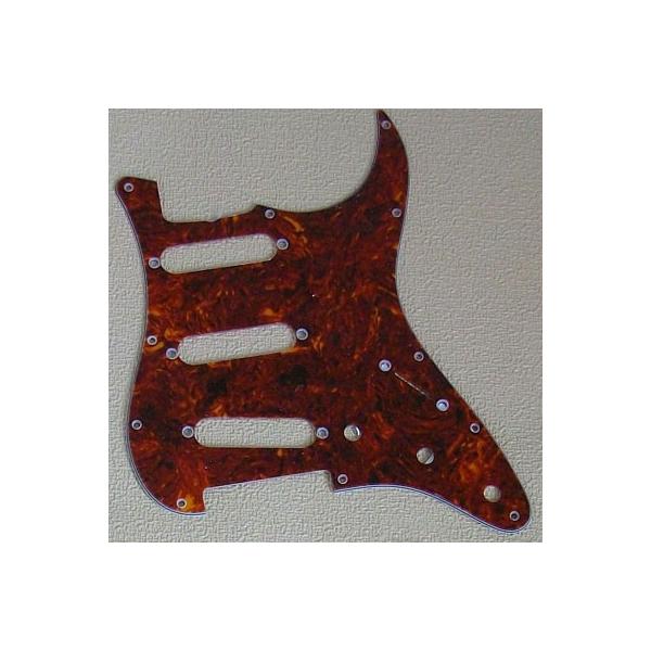 Real Celluloid 64 SC pickguard[商品番号 : 1445]既存のセルロイド積層材では最も60'sの個体に近いと思われる、イタリア製の素材から削り出しました。現行のFender USAがテンプレートです。素材の特性...