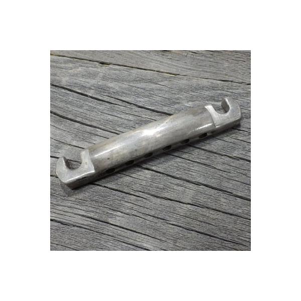 【メール便発送可！！】Montreux 《モントルー》 Light Weight Aluminum Tailpiece Relic ver.2 [商品番号：8750] テールピース