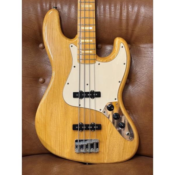 Navigator ESPIONAGE BASS JAZZ BASS TYPE NAT/Mの中古が入荷しました！！1970年代後半から1980年代前半の短期間のみ製造されていたエスピオネージベース！今回入荷の1本はアッシュボディにメイプルネ...