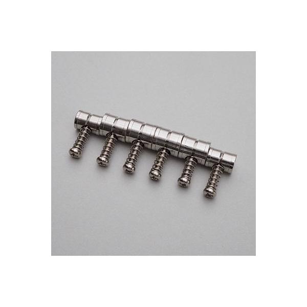 スタンダードなタイプのムスタング用サドル・セットです。FENDER USA、JAPANともに適合します。Made in Japan※この商品は在庫が無い場合、ご注文からお届けまでお時間を頂きます。ご迷惑をおかけしますが予めご了承下さい。※お...