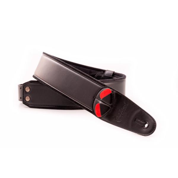 シンプルな色で惹きつけ、ストレートな魅力を放つモデル。 カラフルなラインナップからギターの色に合わせた組み合わせを楽しんで下さい。表面に採用された素材は耐久性をテストされた合成皮革。 裏地のマイクロファイバーは吸水性に優れており滑りにくいの...