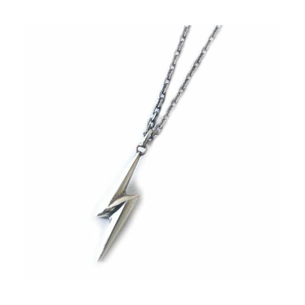 アティース・サンダーネックレス３。RELAXをメインテーマに、素材美を生かしたハンドメイドアクセサリーブランド、Atease(アティース)。インディアンジュエリーでもモチーフとされるサンダーのネックレス。自然の力の象徴であり、スピードやパワ...