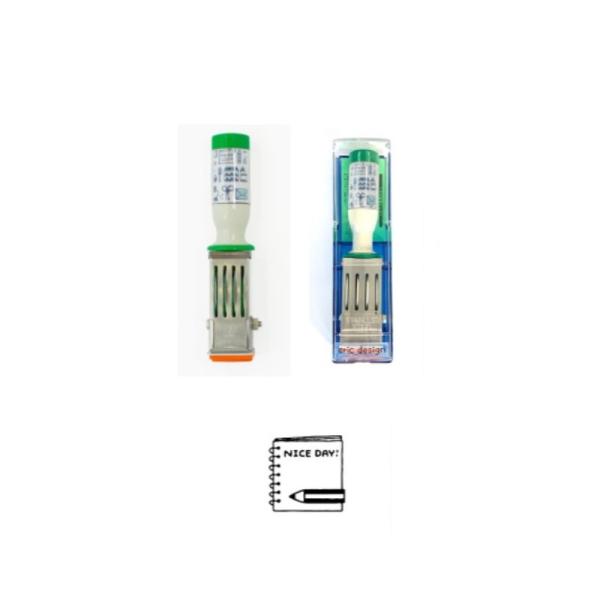 製品サイズH136×W32×D32 mm印面サイズ18mm角ケースサイズH130×W26×D26 mm● プラスチック製ケース入りです。※ 捺印には別途スタンプ台が必要です。