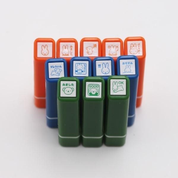※使い始めはインク次第で滲む場合がありますので、別の紙に試し押しをしてからご使用ください商品サイズ13×13ｍｍ　高さ５８ｍｍ印面サイズ６ｍｍ※こどものかお　補充インクにてインク補充可能