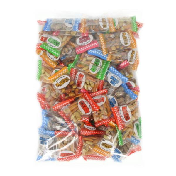 豆菓子をアソートした満足パックです。（柿ピー、フライビンズしょうゆ豆、ココアピー）