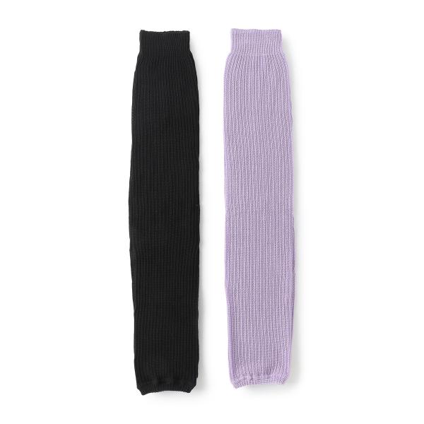 ●リブ編み・ロングタイプのレッグカバー。●全体がリブの編地で、切替がなくストレートタイプ。●太もも部分にゴム入りでズレにくい仕様。●足口（裾）ゴム入り仕様で足首まわりルーズに着用可能。●太さはすべてジュニアから大人まで対応できるフリーサイズ...