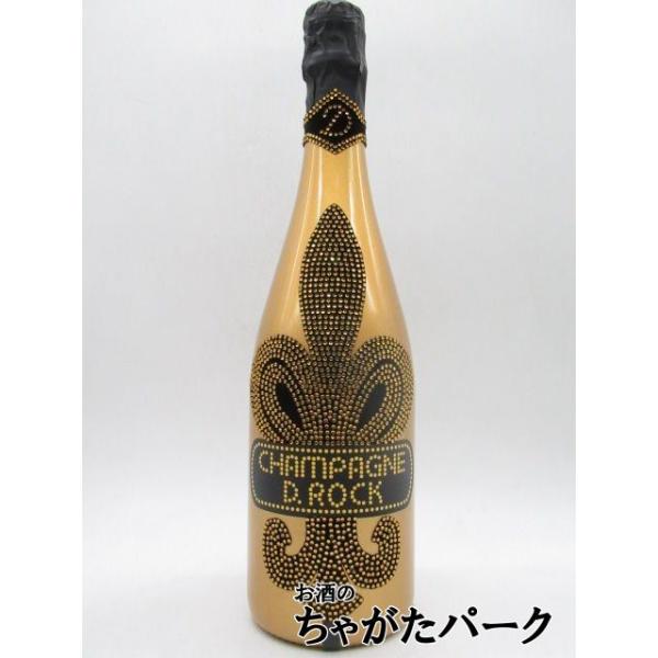 ナイトマーケットで注目を集めるお酒を特集するサイト、キャバペディアでも大きく取り上げられた1000個以上のクリスタルで装飾されたボトルに詰められたD’ROCKシリーズは、手摘みで収穫されたブドウを使って造られた素材と製法にもこだわったシャン...