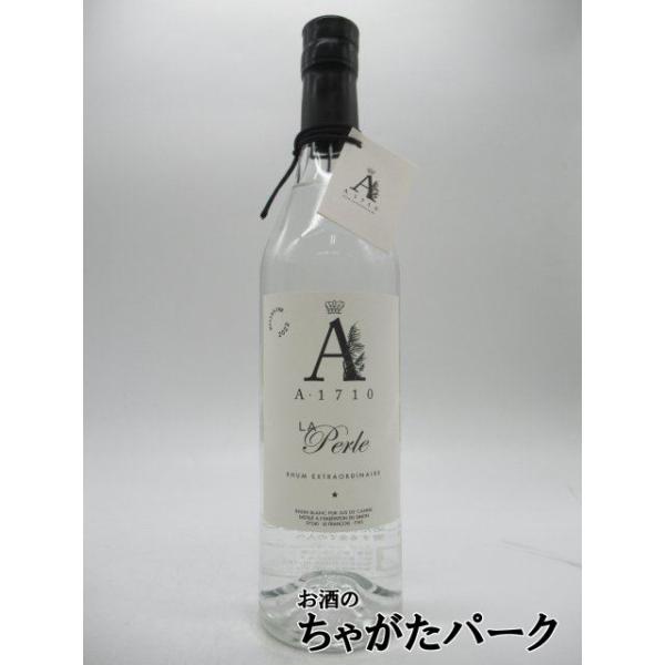 この「ラペルレ」（真珠の意味）の最大の特徴は海風の影響を強く受けているため、ホワイトラムでは珍しい潮の香りがするのです。香りはサトウキビの花、シトラスにハチミツ、ライチやグアバなどのエキゾチックなフルーツ、白トリュフ。味はサトウキビ、パパイ...