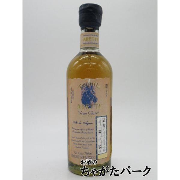 アガベやカモミールのやわらかな香り。キャラメルやドライフルーツの風味。4年熟成ながらもアガベの味わいは顕在。Arette（アレッテ）テキーラ自治区に蒸留所があり、非常に古い蒸留所の一つ。100％ブルーアガベで無添加のテキーラを製造している。...