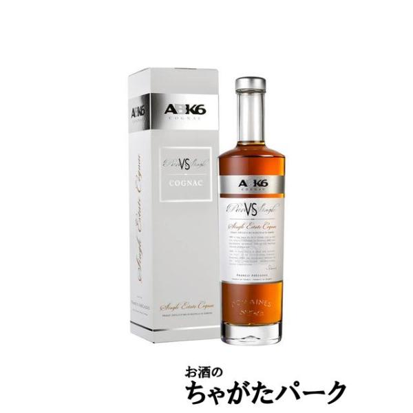 生産域：ファンボア、プティットシャンパーニュ熟成年数：主に3〜7年の原酒をブレンド（香り）・・・爽やかな草原が眼前に広がる。その後バニラ、フレッシュなピーチとハチミツといった香りを感じることができる。（味わい）・・・大変軽やかで爽快。少しウ...