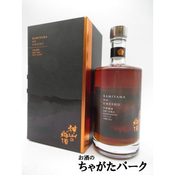 単年度の梅酒原酒を他の年度とブレンドすることなく単一のタンクで貯蔵した梅酒を加水調整せずに原酒で瓶詰した贅沢な逸品です。徳島県神山町産「鶯宿梅」を100％使用した本格梅酒。皮が厚く、酸味の強い鶯宿梅を漬け込み、約1年間かけて梅の成分を抽出し...