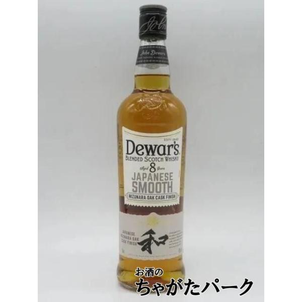 アメリカでスコッチといえば「デュワーズ」と言われるほど、世界有数の代表的なウィスキーブランドです。キーモルトには、ハイランドのアバフェルディなどのモルトを使用しており、モルト含有率も高く、スタンダードランクでの特級酒といえます。スコットラン...