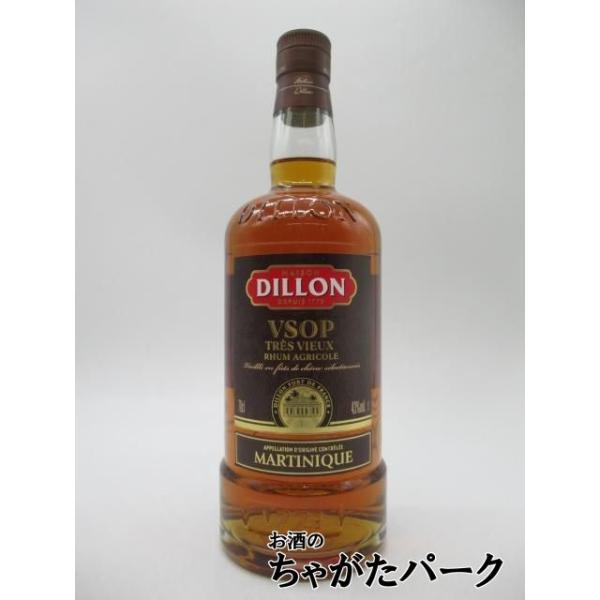マルティニーク島、バーディネー社のディロン蒸留所で造られ、フランスでは三ツ星以上のレストランだけで飲める最高級ラム。トレ・ヴィユーはオーク樽で長期熟成。品格のある芳香、伸びのきく味わいが堪能できる銘酒。アグリコール規格。【DILLON TR...