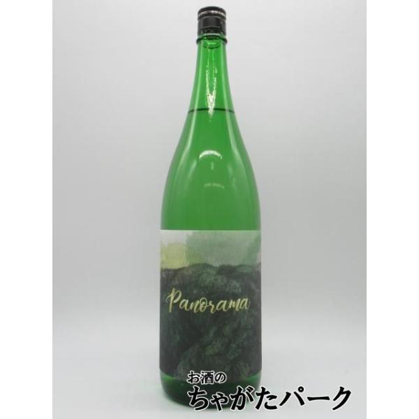 大隅地方で収穫した新鮮な黄金千貫と紅まさりと使用した限定小仕込みの芋焼酎を試験醸造。紅まさりの減圧蒸留と常圧蒸留、黄金千貫の減圧蒸留、それにワイン酵母を使用した常圧蒸留の芋焼酎をブレンド。フルーティーな甘さを感じる爽やかな香り、お湯割り・水...