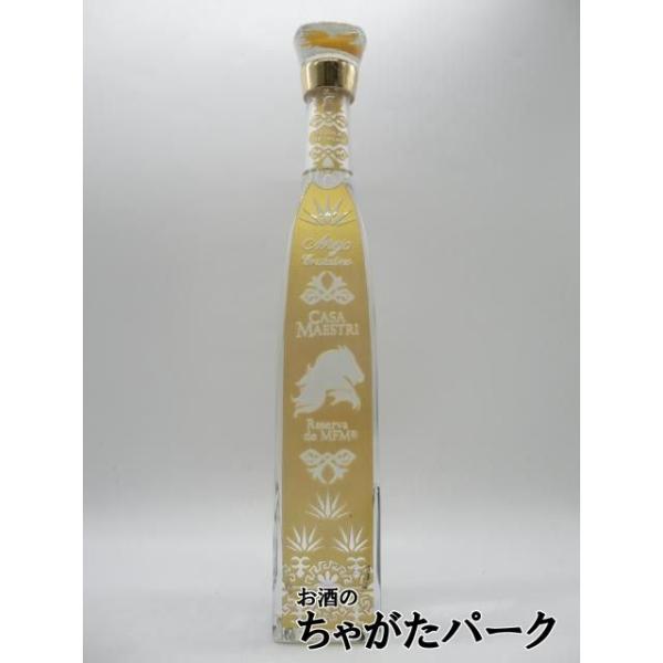 『ＭＦＭ 陶器ボトル』はカサ・マエストリとも呼ばれるディスティラドラ・デル・ヴァリェ・デ・テキーラ社のフラグシッププレミアムテキーラ(ブルーアガベ１００%)。カサ・マエストリのオーナー、マイケル・マエストリは、デザインから味わいまでこだわり...