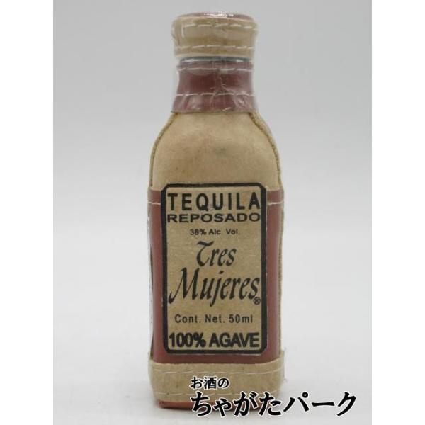 100%ブルーアガベ使用。このテキーラのために使われる特別なアガベはデアマティタンキャニオン産です。少なくとも12ヶ月ホワイトオークで熟成されます。綺麗な干し草色で心地よいスモーク香、すもも、カクテル感が特徴です。登録日：20260203