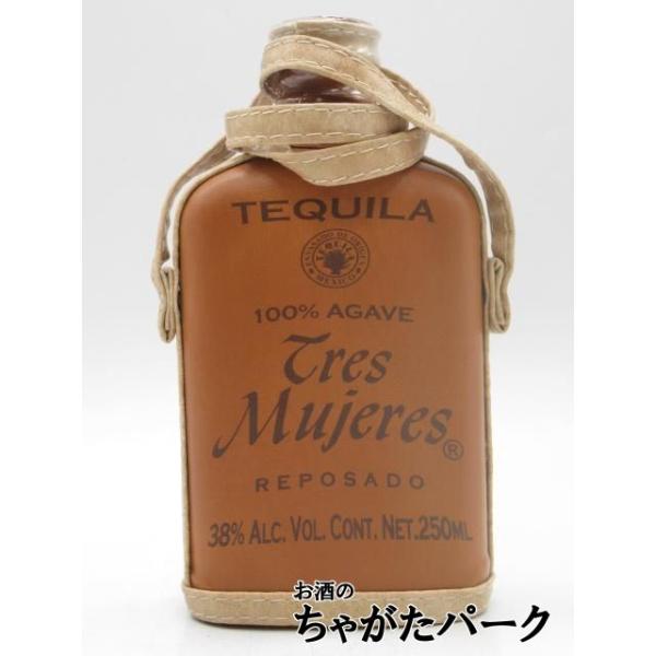 100%ブルーアガベ使用。このテキーラのために使われる特別なアガベはデアマティタンキャニオン産です。少なくとも12ヶ月ホワイトオークで熟成されます。綺麗な干し草色で心地よいスモーク香、すもも、カクテル感が特徴です。登録日：20260203