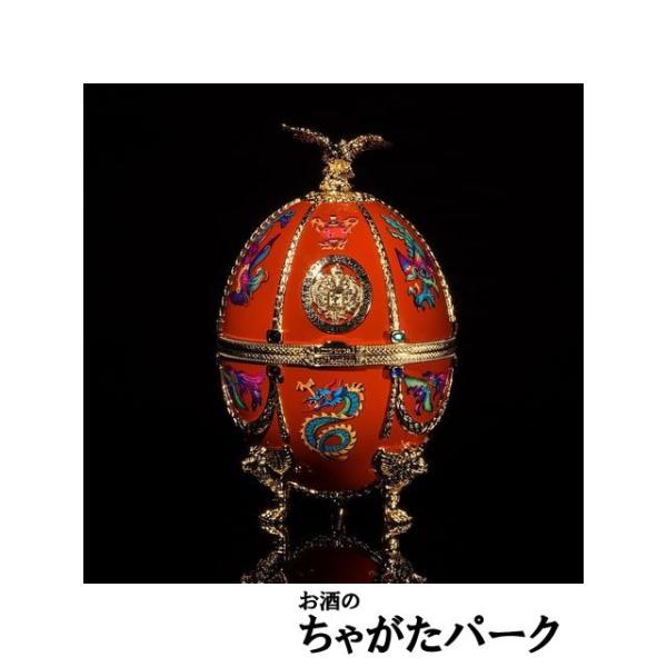 エレガントなライラックのメタリック仕上げ。ロシアの伝統的製法で精緻に造られれている「最上のウォッカ」。ラドガ湖の純水を金のフィルターでろ過し、リンデンの密とエキスを加え、より一層まろやかな仕上がりになりました。優美なヴェネツィアングラスのデ...