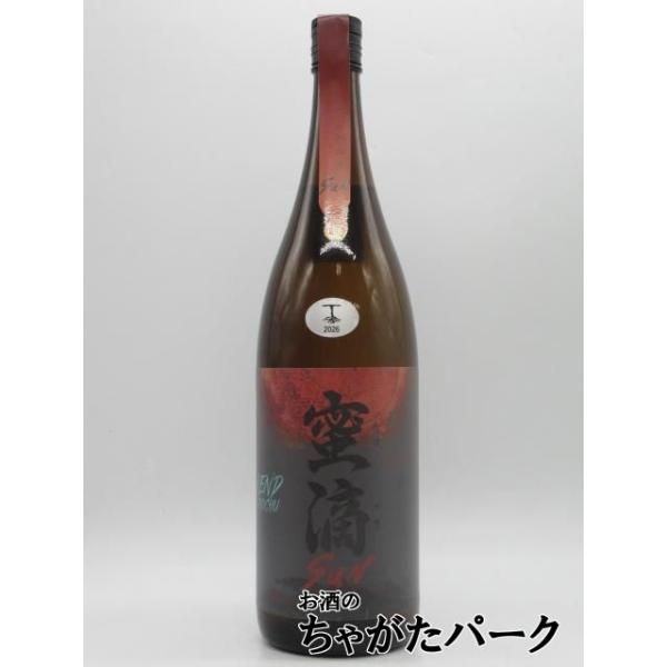 自社栽培ベニハルカを四ヶ月糖化熟成及び水分蒸散させた、高糖度のさつまいもを使用した。芋蒸し機も蜜滴製法用に特注するなど、芋の貯蔵方法から糖化管理、焼酎の製法に至るまで新製法で開発されたこだわりの逸品。デザートワインの世界を焼酎でも表現したい...