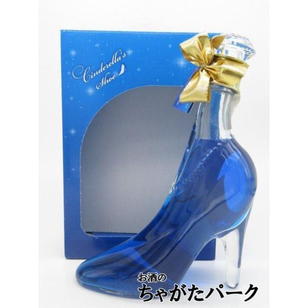 製造過程によるボトル傷が付いている場合があります。あらかじめご了承ください。ボトル傷による交換はご遠慮ください。１５度　３５０ミリ（オレンジ）シンデレラのガラスのクツに入ったマリンブルーのリキュール。ウォッカとブルーキュラソーをブレンドして...