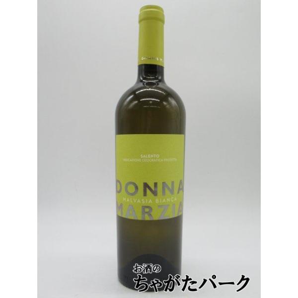 ７５０ミリ長靴の踵あたりのプーリア州中心部に位置するコンティ・ゼッカ家が造る葡萄酒。辛口で新鮮な味わいは魚介料理と最高の組み合わせです。飽きのこないカジュアルワイン。『キリッと引き締まった辛口白』ブドウ品種比率（マルヴァジーア・ビアンカ　１...