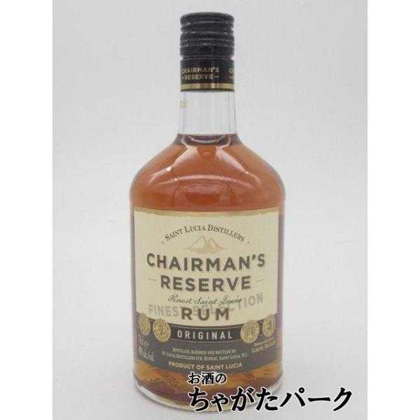 セント・ルシア・ディスティラリーはカリブ海、マルティニーク島の南に浮かぶ同島にある唯一の蒸留所。単式蒸留器で２回蒸留したラムと、連続蒸留器で蒸留したラムをそれぞれアメリカン・ホワイト・オーク樽で熟成させ、それらを社長自らブレンドして造られて...