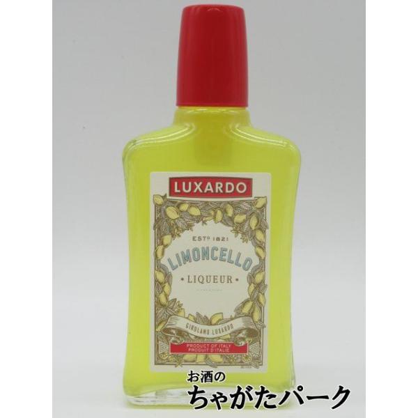 地中海産の高級レモン果皮を主原料とし、イタリアの伝統的製法を忠実に守って造られた高品質のレモンリキュール。みずみずしく爽やかなレモンの香りと気品ある色調はイタリア国内でも強く支持されています。【ＬＵＸＡＲＤＯ　ＬＩＭＯＮＣＥＬＬＯ】リキュー...