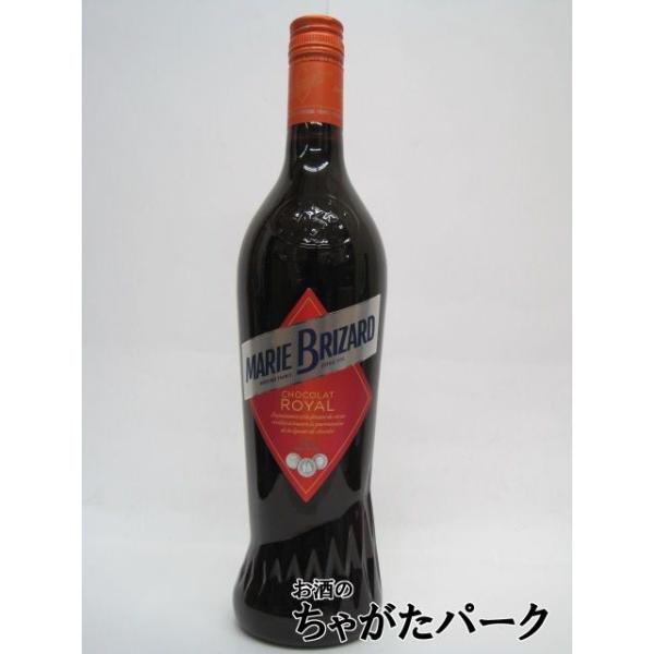 エクアドル、コロンビア、コートジボワール産の三種からなる、厳選したカカオとクリームを使用。高級ショコラそのものを連想させる、とろけるような濃厚な味わいと、まろやかで上品な香りをお楽しみいただけます。オンザロックはもちろん、ミルク割り（１：１...