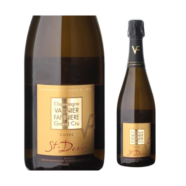 微かな緑色の反射を伴った淡いゴールドに輝くキュヴェは、細かくて軽やかな泡立ちとセラーでの5年熟成を経て培われたブーケが印象的。偉大なシャルドネの典型としてあらわれる白い花、ライチ、ドライフルーツのヒントがあり、成熟した味わいにはトーストした...