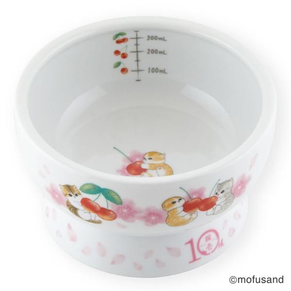 メーカー：猫壱 食器　猫用　猫壱　脚付ウォーターボウル　レギュラー　ｍｏｆｕｓａｎｄ　4582725982091　20250103　ｙ25ｍ02　Kbsk　猫　食器　水入れ　磁器　陶磁器　猫用品　水飲み　お皿　脚付き　脚付　ウォーターボウル...