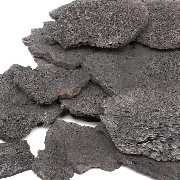 形状お任せ　黒溶岩石　スライス　サイズミックス　５ｋｇ　アクアリウム　レイアウト素材　溶岩石　2250008080261　アクアリウム用品　アクア用品　水槽用アクセサリー　素材　レイアウト　石　溶岩石　スライス　キロ売　ブラックカル　天然石...