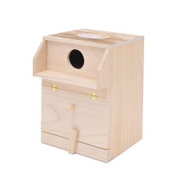 メーカー：アラタ 巣箱　小動物　鳥　アラタ　ボタンインコ　ボタン巣箱　バードハウス　20120322　MI　anitop1_140515　4532243243396　bnr_1904_aarata　ストッパー　抜き型巣皿付き　皿付き　開閉扉...