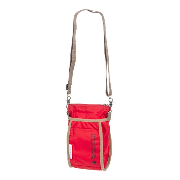 メーカー：エヌ・シー 小動物　小動物用品　モモンガ　フクロモモンガ　Ｌ・Ｉ・Ｐ　フクロモモンガポーチ　レッド　ポーチ　お出かけ　おでかけ　通院　ハウス　ベッド　コットン　ポリエステル　寝床　冬　暖かい　あったか　保温　寒さ対策　寒さ　フリー...