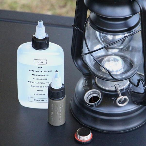 MADE IN USAにこだわり続けるHAYES TOOLING &amp; PLASTICS（ヘイズ ツーリング アンド プラスチック）のオイルボトル。元はガンオイルを入れるボトルだが携行しやすいコンパクトなサイズは自転車のチェーンオイル...